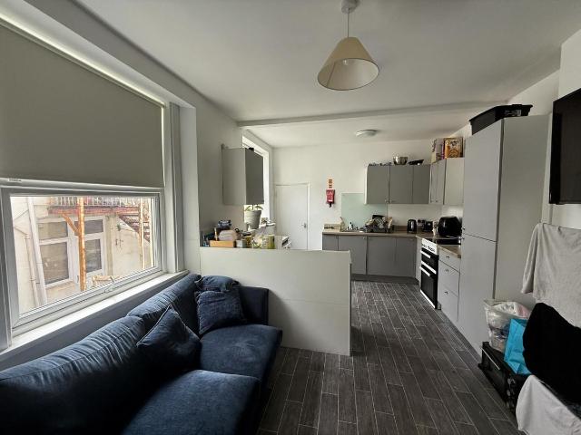 Mildmay Street, Plymouth PL4, 4 bed shared accommodation to rent, £650 pcm | PrimeLocation