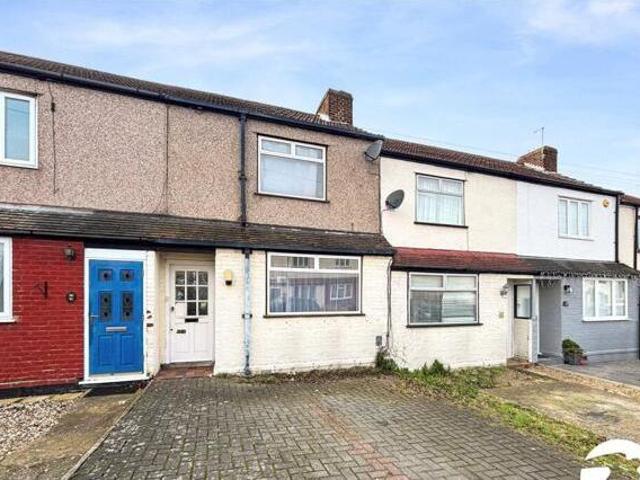 Mildred Close, Dartford, 2 Bedroom Terraced