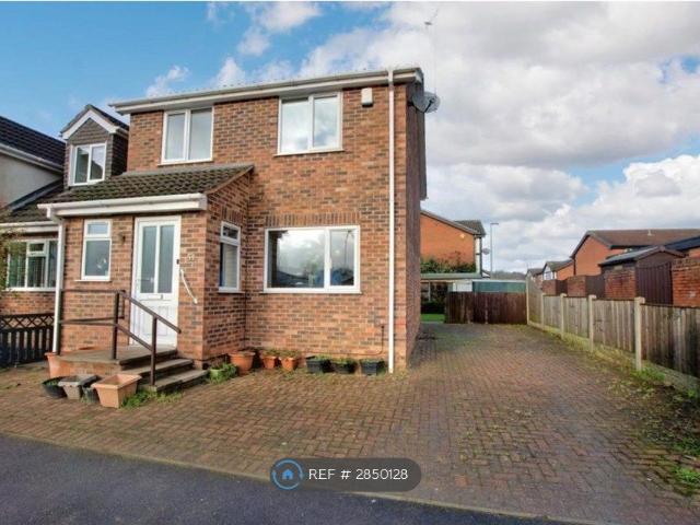 Mile End Road, Nottingham NG4, 3 bed detached house to rent, £1,250 pcm | PrimeLocation