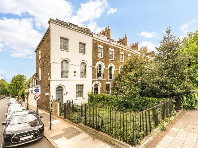 Mile End Road, Bow, London E3, 2 bed flat to rent, £3,400 pcm | PrimeLocation