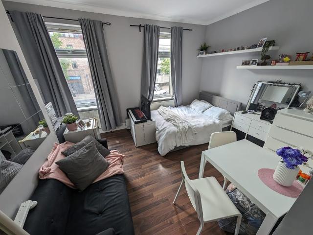 Mile End Road, London E1, 5 bed flat to rent, £1,200 pcm | PrimeLocation