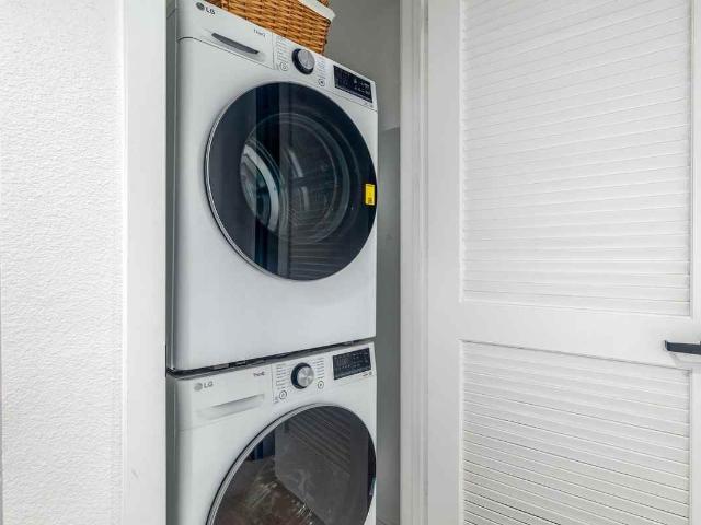 Miles at Highland CoLiving 1 Bedroom Apartment for Rent at 1410 N Highland Ave, Los Angeles, CA 90028 Central Hollywood