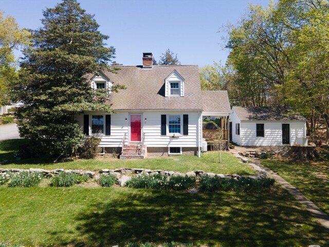 Miles Ave, Tiverton, Home For Sale