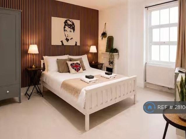 Miles Buildings, London, NW1 2 bed flat to rent £3,695 pcm £853 pw