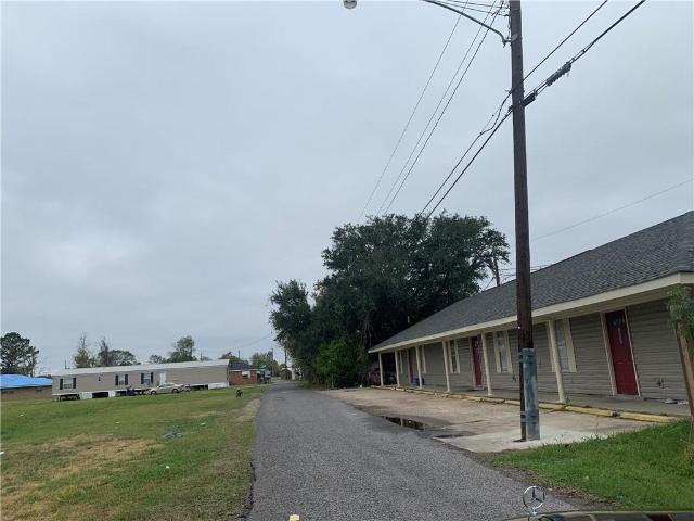 Miles Street