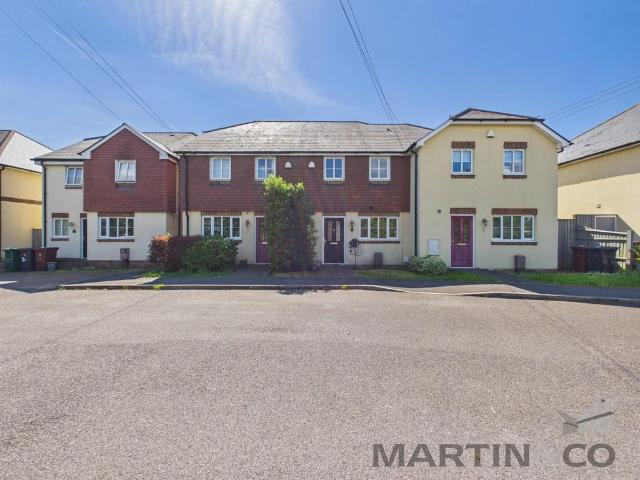 Milestone Cottages, Birdham Road. 3 bed terraced house to rent £1,470 pcm £339 pw