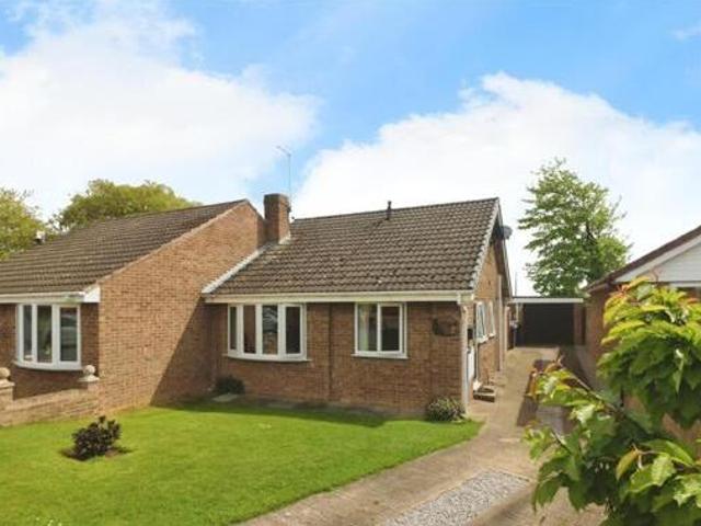 Mileswood Close, Great Houghton, 2 Bedroom Semi detached