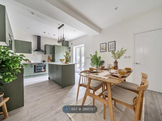 Milford St, Bristol BS3, 4 bed end terrace house to rent, £3,550 pcm | PrimeLocation