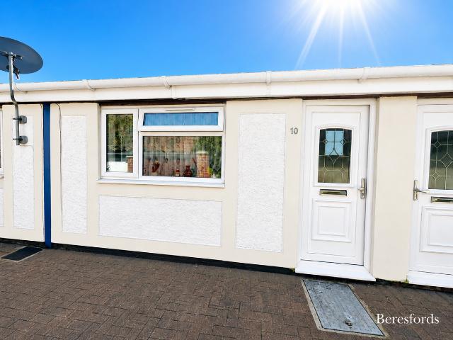 Military Road CO1, Studio to rent, £700 pcm | PrimeLocation