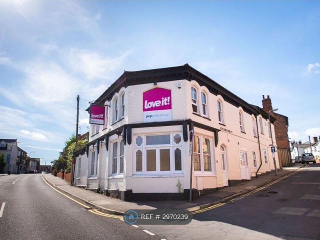 Military Road, Colchester CO1, 3 bed flat to rent, £1,295 pcm | PrimeLocation
