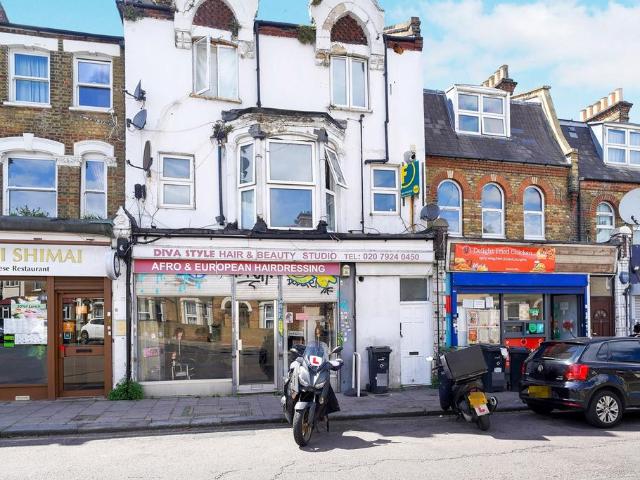 Milkwood Road Herne Hill SE24 Studio to rent £1,295 pcm £299 pw