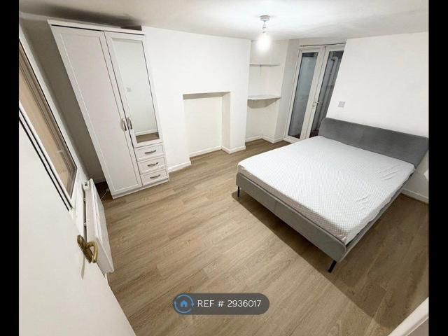 Milkwood Road, London SE24, Studio to rent, £1,350 pcm | PrimeLocation