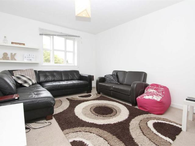 Mill Bridge Place, Uxbridge, UB8