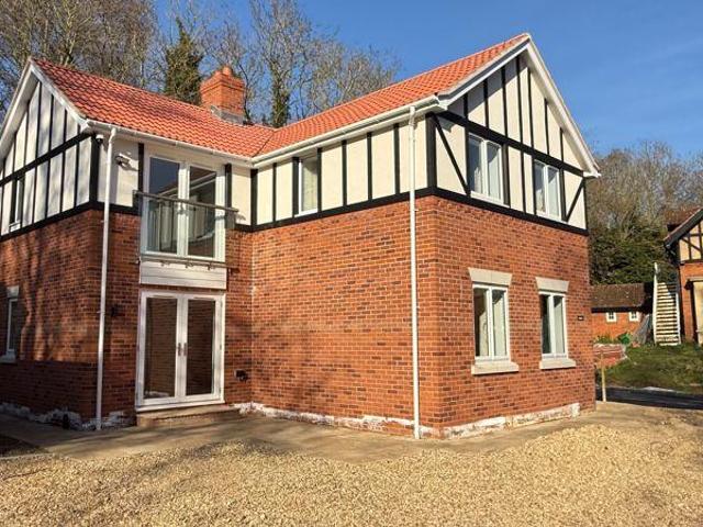 Mill Common, Huntingdon 3 bed detached house to rent £2,250 pcm £519 pw