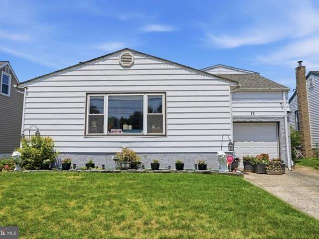 Mill Creek Rd, Levittown, Home For Sale