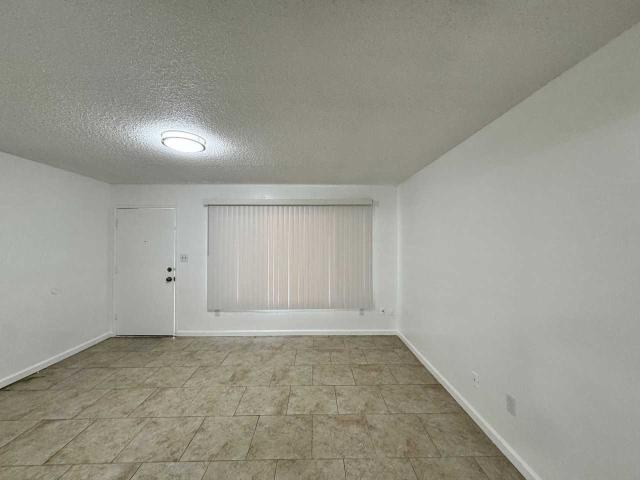 Mill Creek 1 Bedroom Apartment for Rent at 814 17th St, Bakersfield, CA 93301 Downtown Bakersfield
