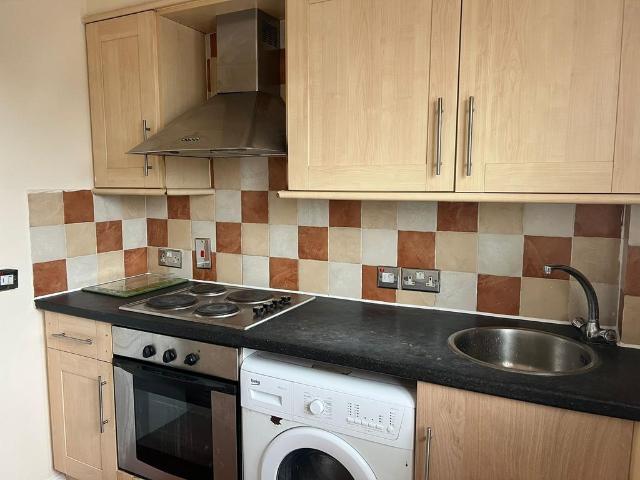 Mill Gardens, Mill Street, Luton 1 bed flat to rent £1,000 pcm £231 pw