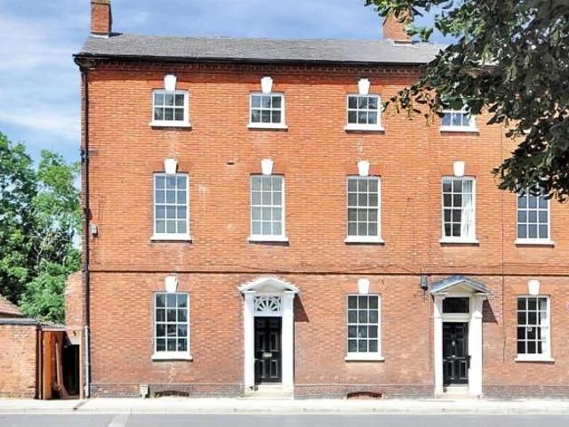 Mill Gate, Newark NG24, 1 bed flat to rent, £675 pcm | PrimeLocation