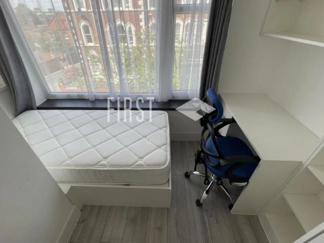 Mill Hill Lane, Highfields, Leicester, LE2