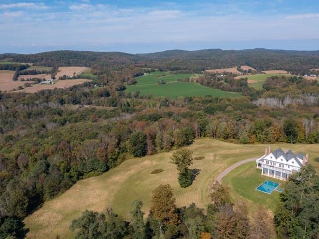 Mill Hill Rd, Gallatin, Home For Sale