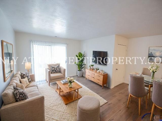 Mill Hollow Crossing 2 Bedroom Apartment for Rent at 598 S 100 E, Bountiful, UT 84010