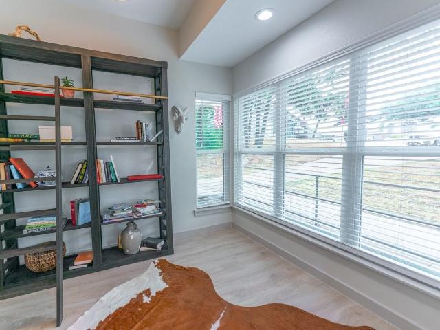 Mill House Apartments 1 Bedroom Apartment for Rent at 4302 Woodhollow Dr, Dallas, TX 75237 Redbird