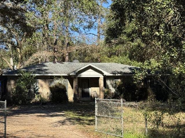 Mill House Dr N