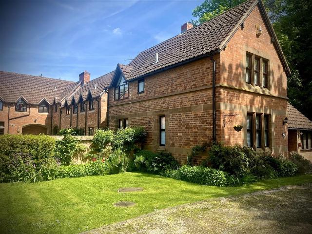 Mill Lane, Bulkington CV12, 4 bed property to rent, £1,500 pcm | PrimeLocation