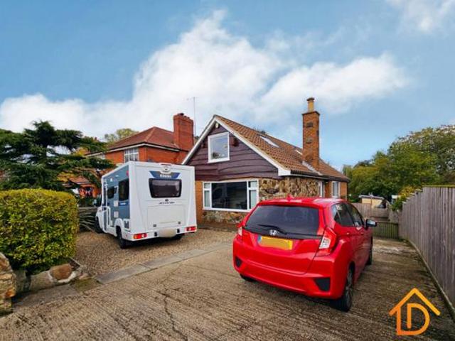 Mill Lane, Burniston, 5 Bedroom Detached