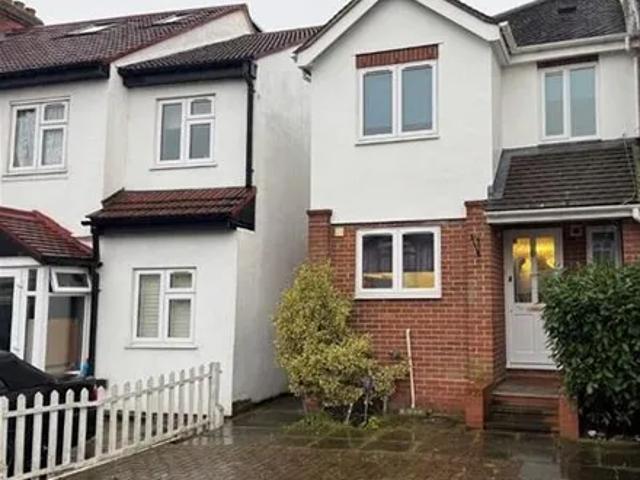 Mill Lane, London, RM6 6RU, United Kingdom | 3 bed house for rent #140229652 | Rentberry