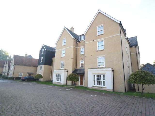 Mill Park Gardens, Mildenhall. 1 bed apartment to rent £1,215 pcm £280 pw