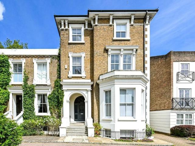 Mill Plat, Old Isleworth, Isleworth, TW7 6 bed detached house to rent £7,397 pcm £1,707 pw