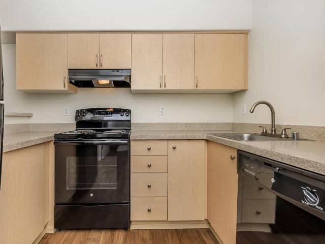 Mill Pond Apartments 2 Bedroom Apartment for Rent at 703 47th St Se, Auburn, WA 98092 Lakeland