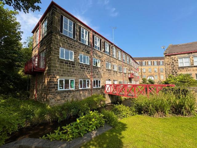 Mill Pond Grove, Meanwood, Leeds LS6, 2 bed flat to rent, £1,195 pcm | PrimeLocation
