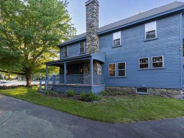 Mill Rd, Hampton, Home For Sale