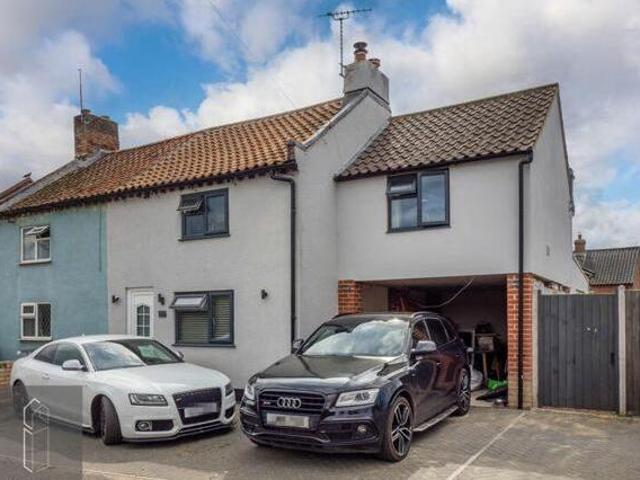 Mill Road, Beccles, 3 Bedroom Cottage
