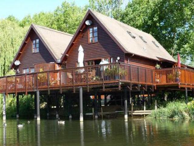 Mill Road, Buckden, 3 Bedroom Lodge