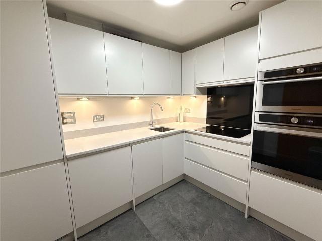Mill Road, Gateshead NE8, 2 bed flat to rent, £1,500 pcm | PrimeLocation