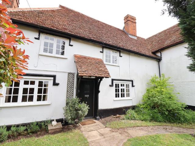Manningtree Road, East Bergholt 2 bed semi detached house to rent £1,375 pcm £317 pw