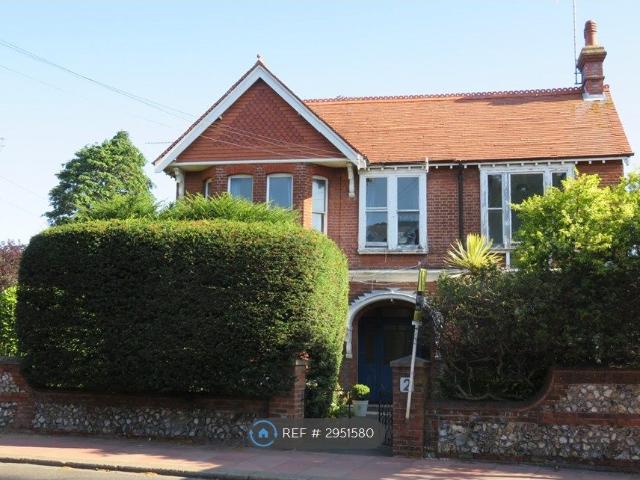 Mill Road, Worthing BN11, 3 bed flat to rent, £1,750 pcm | PrimeLocation