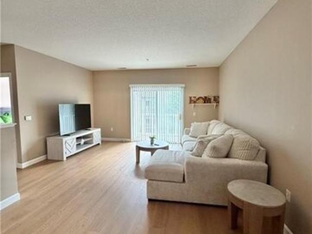 Mill St Apt,woonsocket, Condo For Sale