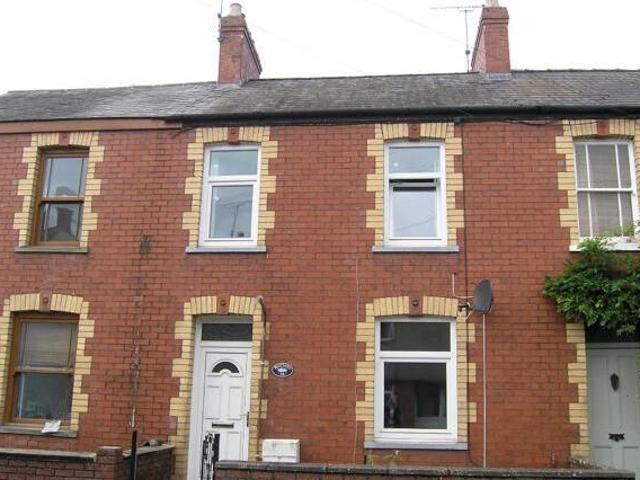 Mill Street, 2 Bedroom Flat