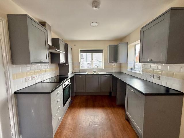 Mill Street, Walsall, West Midlands WS2, 4 bed detached house to rent, £1,000 pcm | PrimeLocation