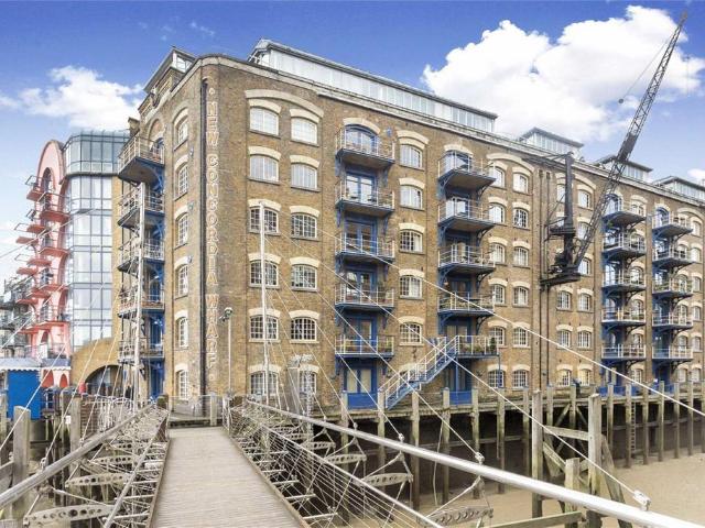 Mill Street, London SE1 2 bed flat to rent £5,000 pcm £1,154 pw