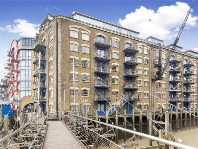 Mill Street, London SE1 2 bed flat to rent £5,000 pcm £1,154 pw