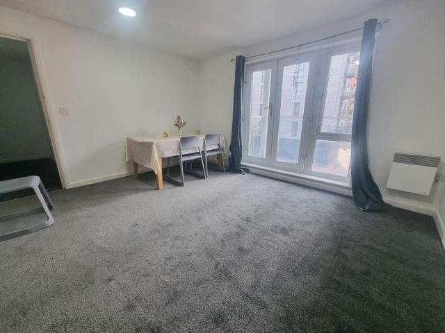 Mill Street, Slough, SL2