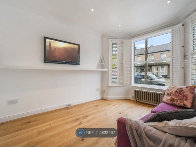 Millais Road, Enfield EN1, 2 bed terraced house to rent, £2,450 pcm | PrimeLocation