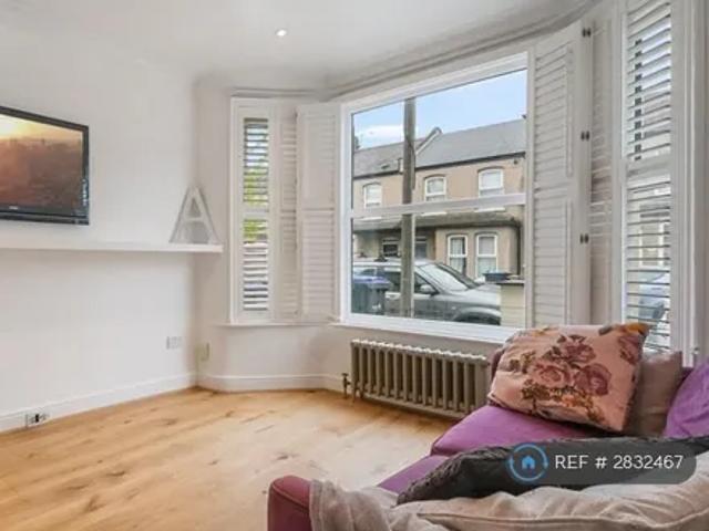 Millais Road, London, EN1 1EE, United Kingdom | 2 bed townhouse for rent #167644098 | Rentberry