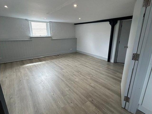 Millars Three, Bishop's Stortford CM23, 1 bed flat to rent, £1,200 pcm | PrimeLocation