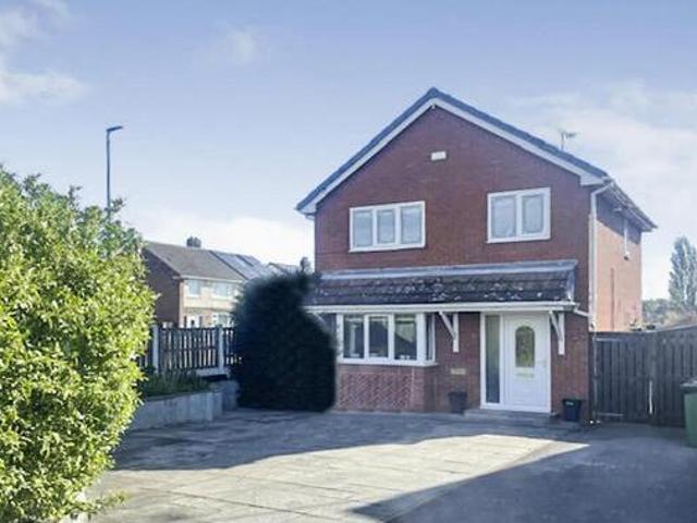 Millars Walk, South Kirkby, 3 Bedroom Detached